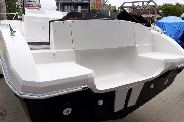 QX550 | Hartmann Boot-Technik